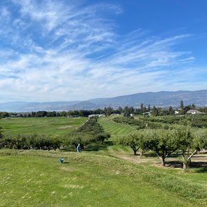 TASHUA KNOLLS GOLF COURSE - 15 Photos - 40 Tashua Knolls Ln, Trumbull ...