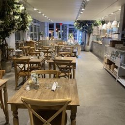 MAMAN - Updated December 2025 - 185 Photos & 65 Reviews - 5801 Sunset ...