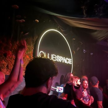 CLUB SPACE - Updated July 2025 - 223 Photos & 413 Reviews - 34 NE 11th ...