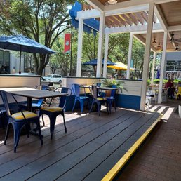 HALF SHELLS SEAFOOD GRILL - Updated October 2025 - 672 Photos & 604 ...