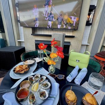 RUSTIC ROOT - Updated May 2025 - 4045 Photos & 2563 Reviews - 535 Fifth ...