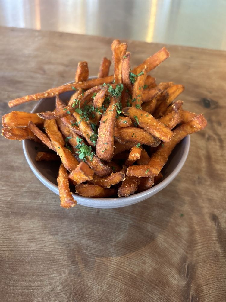 ROAM ARTISAN BURGERS - Updated July 2025 - 499 Photos & 428 Reviews ...