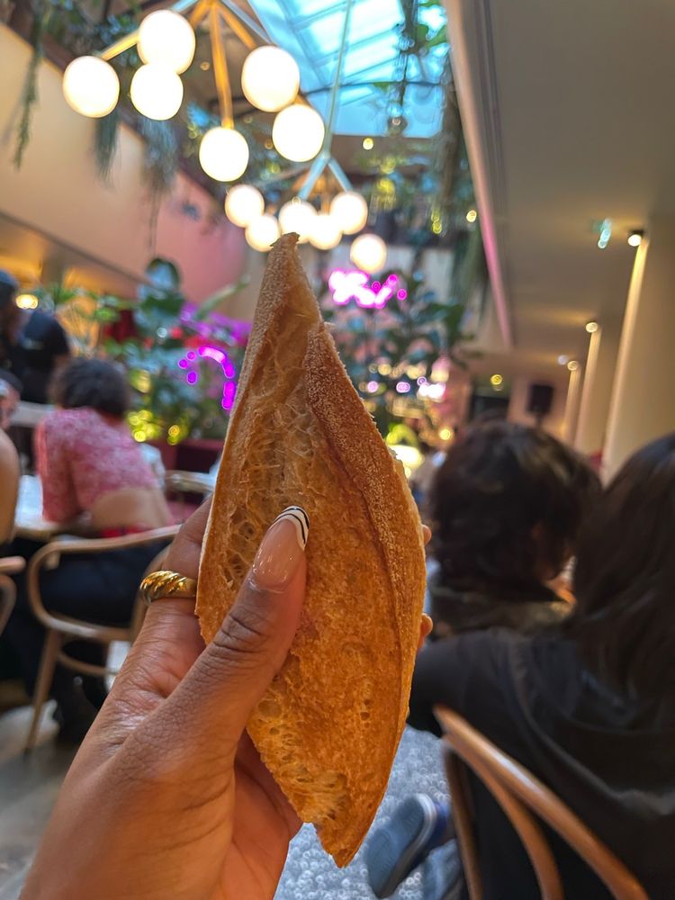 ALCAZAR - Updated August 2024 - 117 Photos & 210 Reviews - 62 rue ...