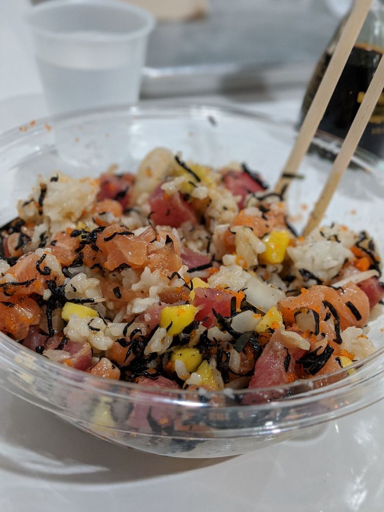 KING FISH POKE - 218 Photos & 217 Reviews - 350 E McCullough Dr ...