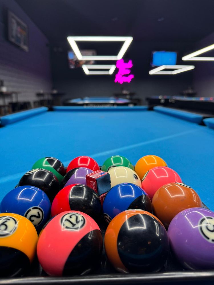 THE BREAK ROOM - Updated August 2024 - 57 Photos & 26 Reviews - 22620 ...