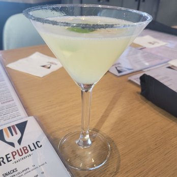 REPUBLIC GASTROPUB - Updated August 2024 - 469 Photos & 483 Reviews ...