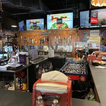 BRICK DELI - Updated July 2025 - 54 Photos & 135 Reviews - 112 Moulton ...