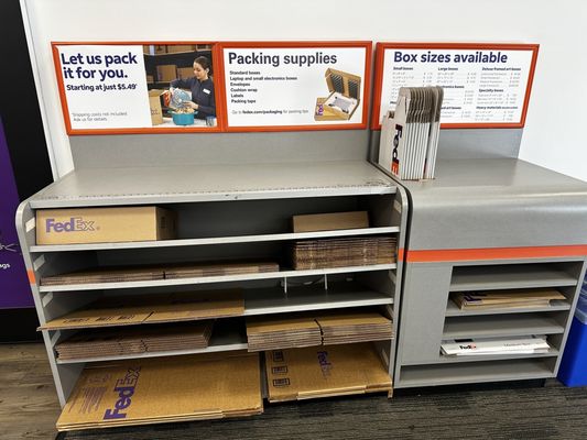 FEDEX OFFICE PRINT & SHIP CENTER - Updated December 2025 - 32 Photos ...