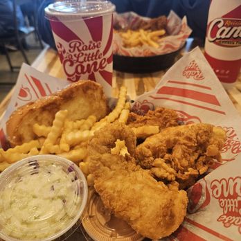 RAISING CANE’S CHICKEN FINGERS - Updated March 2026 - 65 Photos & 44 ...