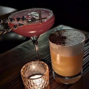 THE WHITE RABBIT - Updated July 2025 - 639 Photos & 420 Reviews - 207 N ...