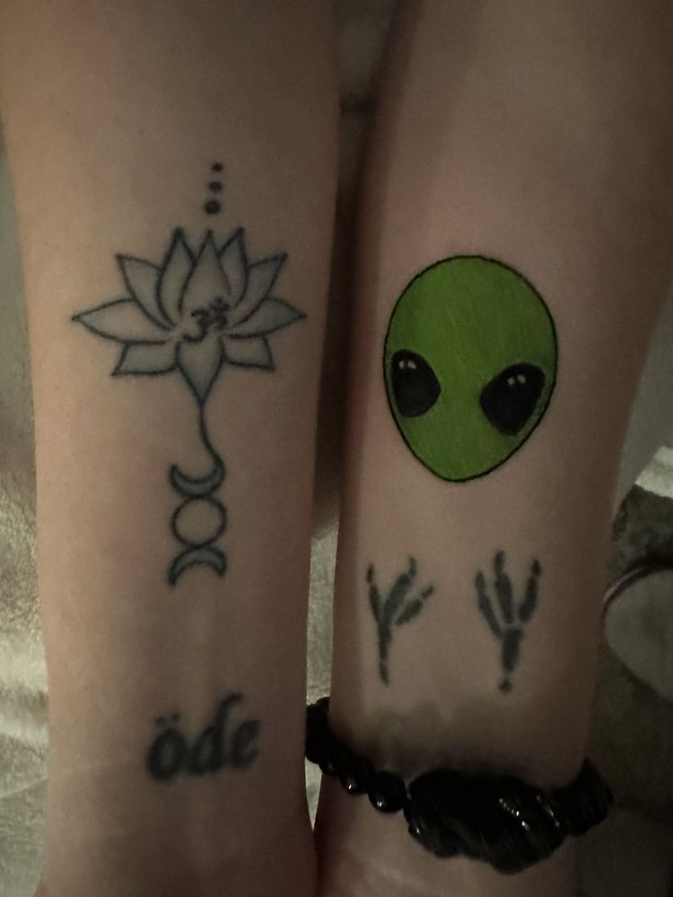 AUTOMATIC TATTOO - Updated May 2026 - 32 Photos - 922 W New Haven Ave ...