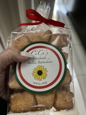 PETALUMA MARKET - Updated May 2024 - 60 Photos & 206 Reviews - 210 ...