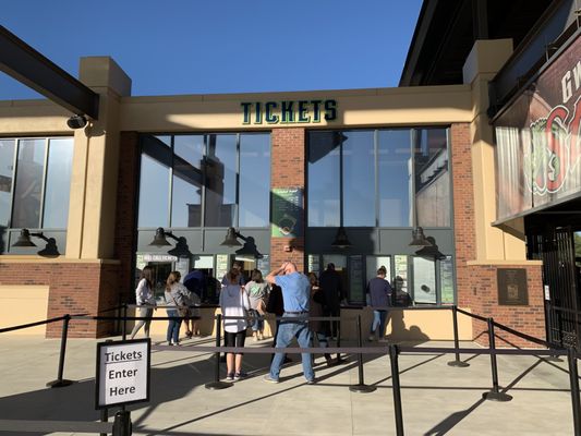 COOLRAY FIELD - 123 Photos & 40 Reviews - Stadiums & Arenas - 2500 ...