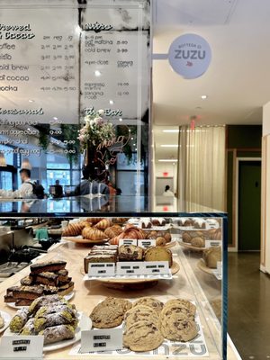 CAFÉ ZUZU - 13 Photos - 555 Dundas Street E, Toronto, ON - Yelp