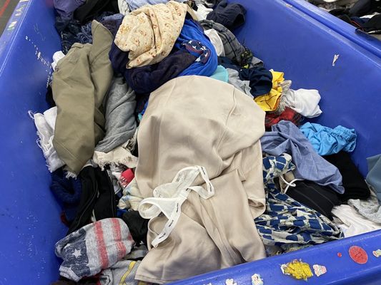 GOODWILL WHOLESALE OUTLET - Updated December 2025 - 18 Photos & 56 ...