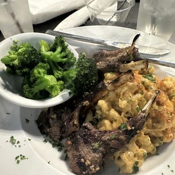 SHADOW LOUNGE & RESTAURANT - Updated January 2025 - 61 Photos & 28 ...