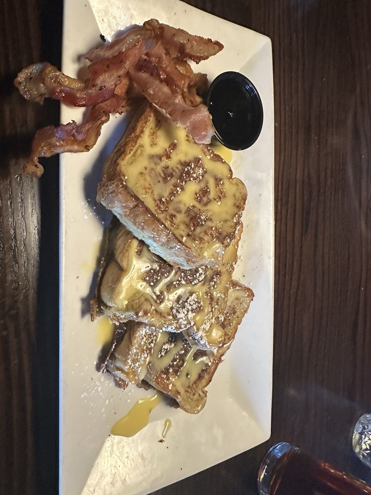 TOAST NEW AMERICAN GASTROPUB - WINTERFIELD PLACE - Updated September ...