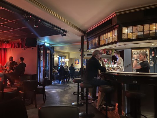 MARTINIQUE - Nytorget 14, Stavanger, Norway - Real Estate - Restaurant ...