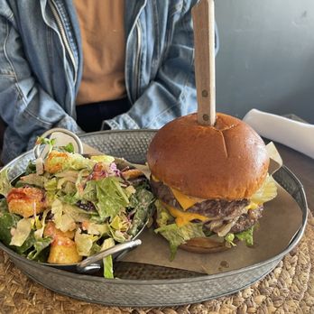 DIVIDED SKY TAVERN - Updated March 2025 - 416 Photos & 326 Reviews ...