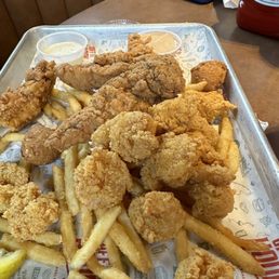 OFF THE HOOK - Updated December 2025 - 62 Photos & 32 Reviews - 370 S ...