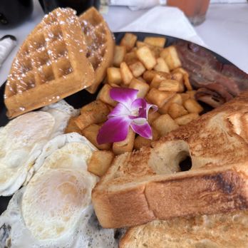 CAFÉ 413 - Updated January 2025 - 233 Photos & 149 Reviews - Calle ...