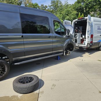 HILLER FORD - Updated December 2025 - 21 Photos & 53 Reviews - 6455 S ...