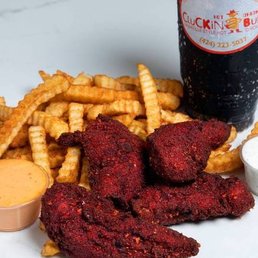 CLUCKIN BUN - Updated July 2024 - 98 Photos & 98 Reviews - 68031 Ramon ...