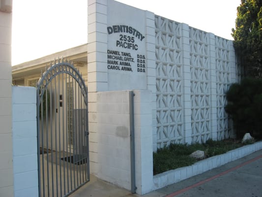DANIEL TANG, DDS - Updated October 2025 - 12 Photos & 97 Reviews - 2535 ...