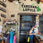 LA TABERNA LÚPULO - 384 Photos & 323 Reviews - 151 Calle San Sebastian ...