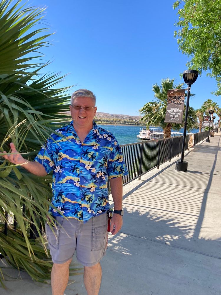 AQUARIUS RESORT POOL - Updated December 2025 - 1900 S Casino Dr ...