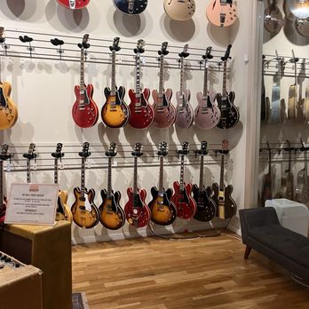 CHICAGO MUSIC EXCHANGE - Updated December 2025 - 224 Photos & 305 ...