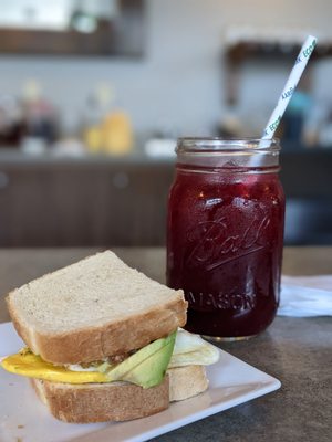 THE FRIENDLY FOX - Updated June 2025 - 181 Photos & 198 Reviews - 4001 ...