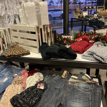 DAISY DUKEZ - Updated October 2025 - 31528 Railroad Canyon Rd, Canyon ...