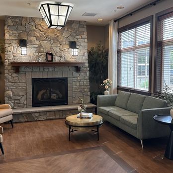 BEND TRANSITIONAL CARE - Updated December 2025 - 15 Photos & 26 Reviews ...