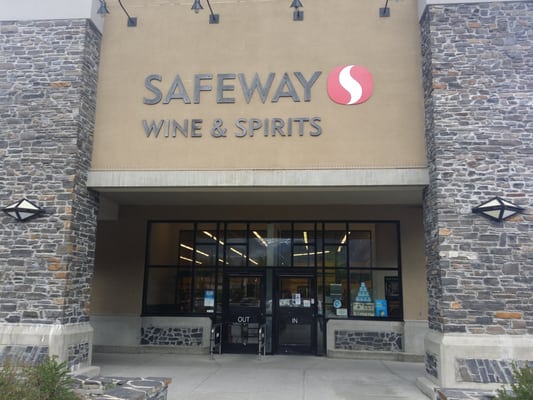 SAFEWAY LIQUOR - Updated July 2024 - 1200 Railway Avenue, Canmore ...