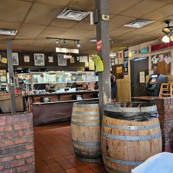 THE CHUCK BOX - Updated December 2024 - 757 Photos & 1163 Reviews - 202 ...