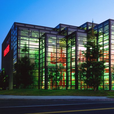 CATHAY BANK - Updated July 2025 - 23 Photos & 25 Reviews - 250 S ...