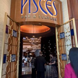 PISCES BAR & SEAFARE - Updated January 2026 - 379 Photos & 102 Reviews ...