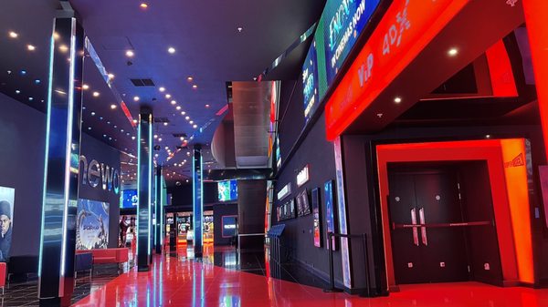 CINEWORLD - Updated June 2025 - 23 Reviews - Peninsula Square, London ...