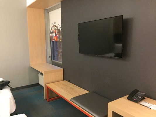 ALOFT COLUMBIA DOWNTOWN - 46 Photos & 53 Reviews - Hotels - 823 Lady St ...