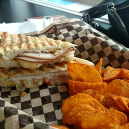 FACE ROCK CREAMERY - 206 Photos & 299 Reviews - 680 2nd St Se On Hwy ...