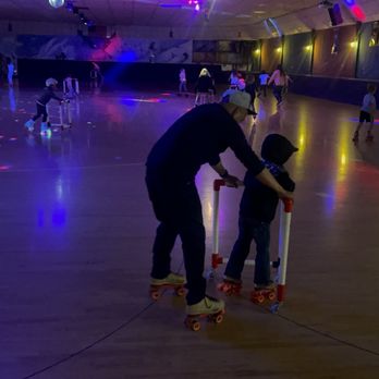 ROLLER KING SKATING & BLADING - Updated October 2025 - 124 Photos & 182 ...
