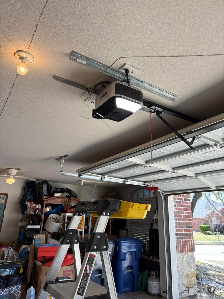 THE GARAGE DOOR TECHS - Updated April 2025 - 22 Photos - Fort Worth Texas, Texas - Garage Door ...