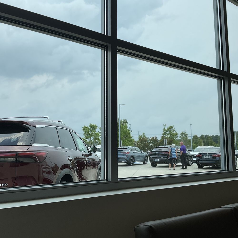 INFINITI OF BATON ROUGE - 55 Photos & 12 Reviews - 13540 Airline Hwy ...
