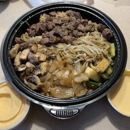 GENJIGO - Updated July 2025 - 27 Photos & 60 Reviews - 6473 E Main St ...