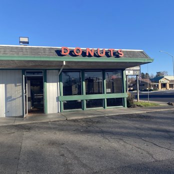 DONUT NOOK - Updated January 2026 - 67 Photos & 252 Reviews - 958 East ...