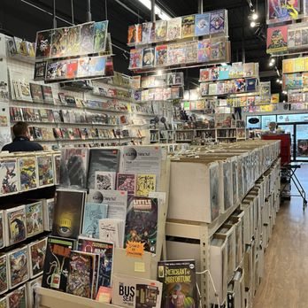 COMIC CARNIVAL - Updated December 2025 - 37 Photos & 35 Reviews - 7235 ...