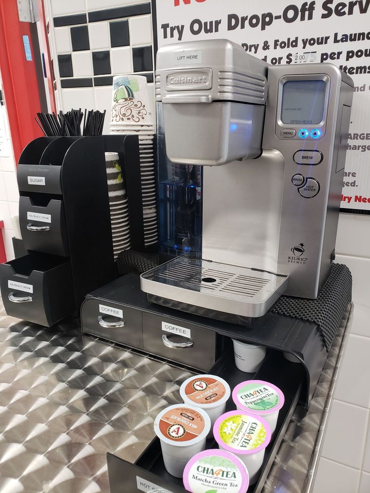 FAST LANE LAUNDRY - Updated November 2024 - 25 Photos & 27 Reviews ...