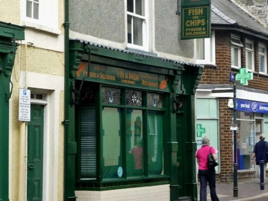 TIR A MOR FISH & CHIP SHOP - Updated October 2025 - 9 Denbigh Street ...