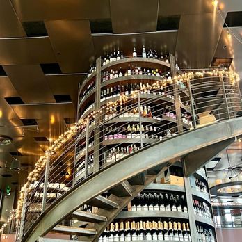 PURPLE CAFÉ AND WINE BAR - Updated 2024 - 2586 Photos & 2871 Reviews ...